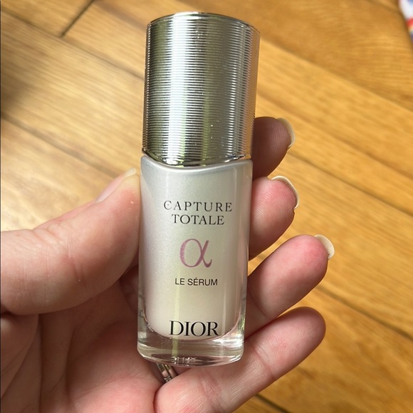 Dior | Makeup | Dior Capture Totale Le Srum Silver | Poshmark